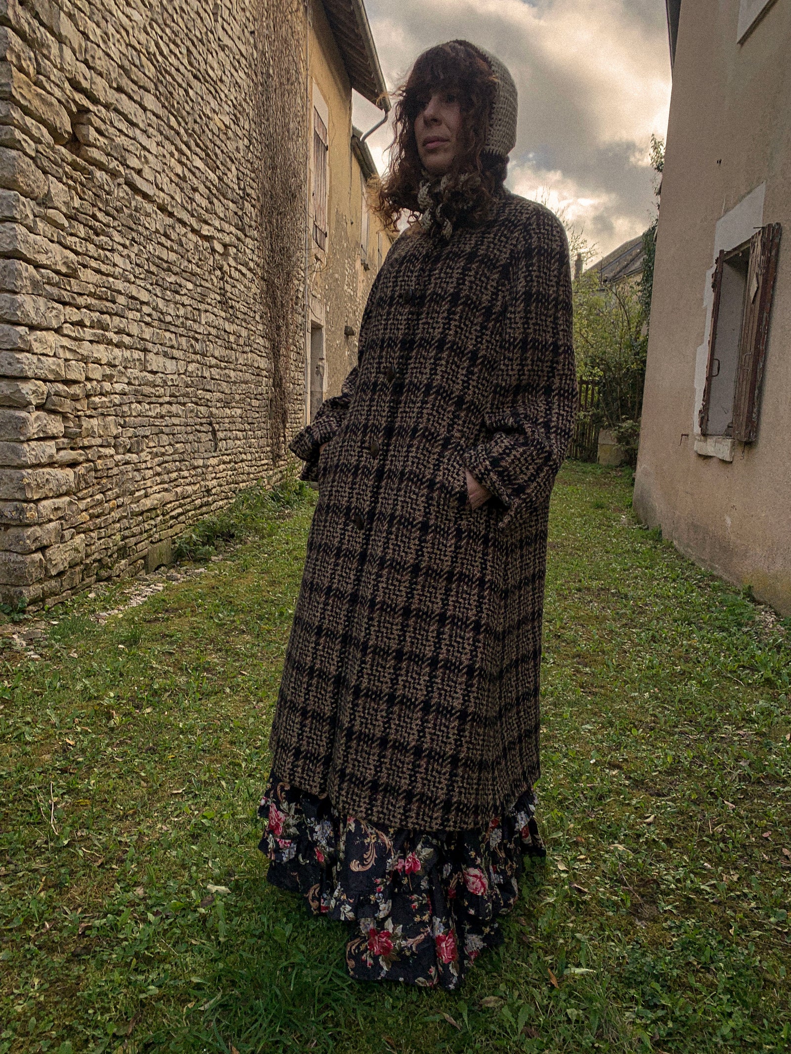 WANDERLUST-VINTAGE-ROSABELLE- WANDERLUST-VINTAGE-ROSABELLE-